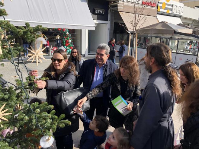 Στόλισαν Χριστουγεννιάτικα δέντρα οι Δημοτικοί παιδικοί σταθμοί του ...