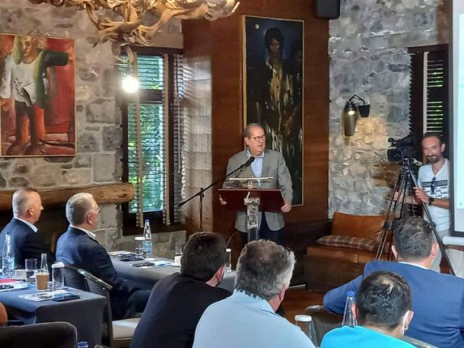 Πρόσκληση από το ΤΑΠ ΤοΚ για υποβολή προτάσεων έργων αθλητικών υποδομών ...